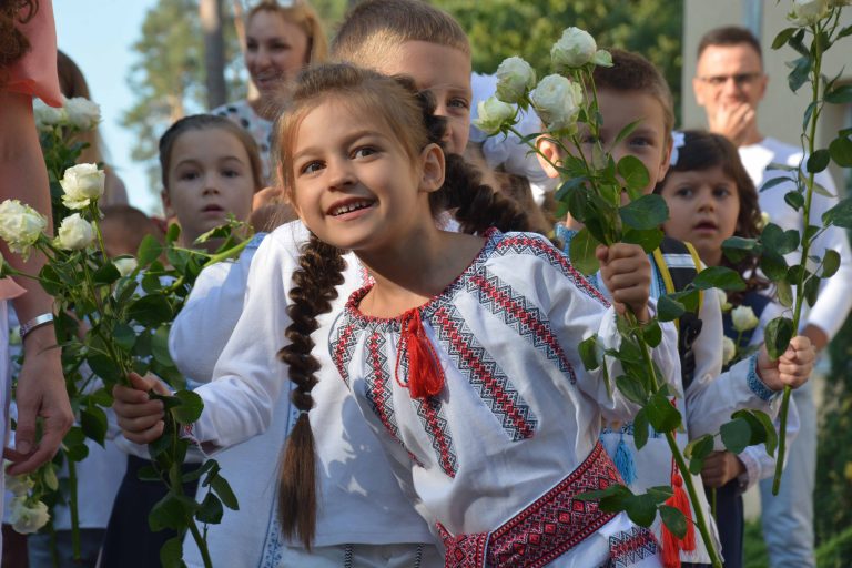 Ukrainian students return to school in Bucha - Tent Schools International